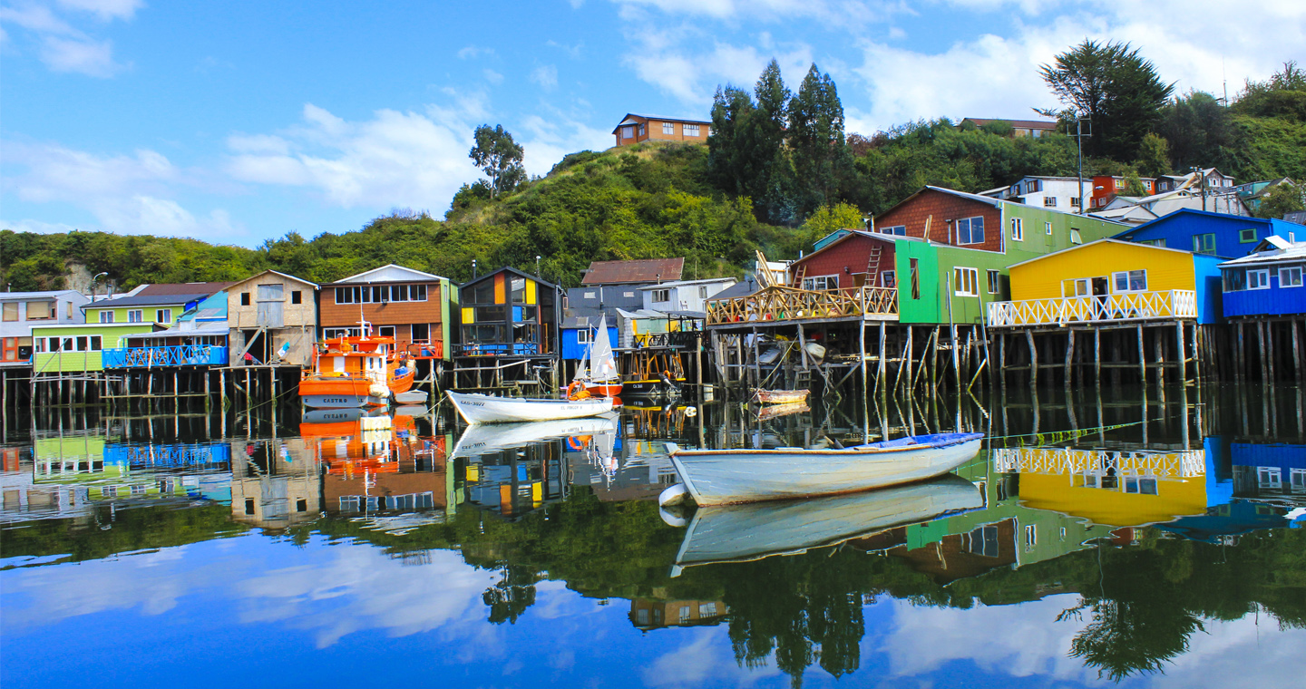 Castro-chiloe-ATR236 - Pachamama Voyages